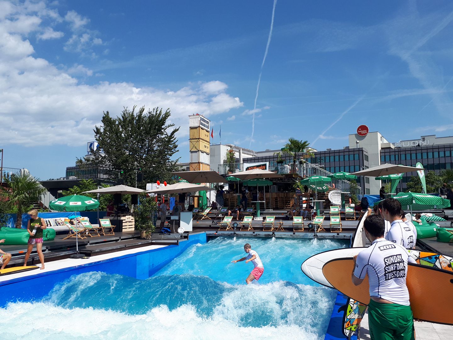 City Wave – Urban Surf | Zero