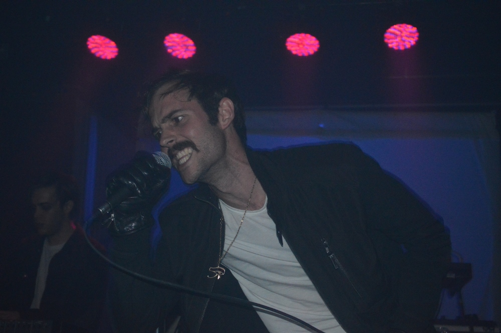 Ombre Lunghe: UBK (Ascetic House) | Zero