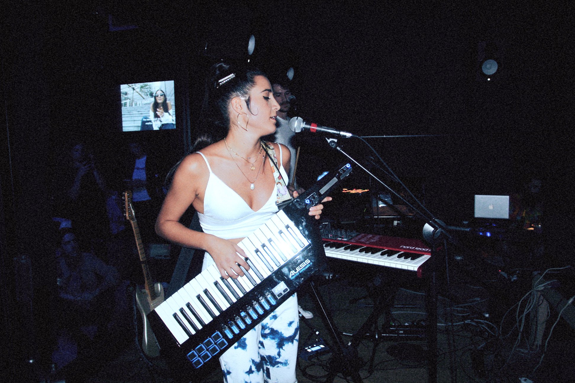 Burro Studio MDW: Method + Dj Rou + Elasi | Zero