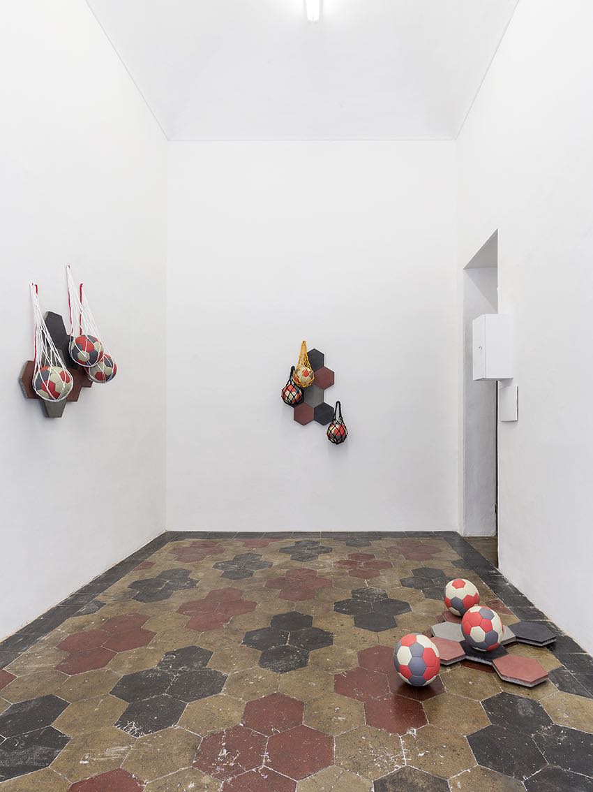 Jonathan Monk | Zero