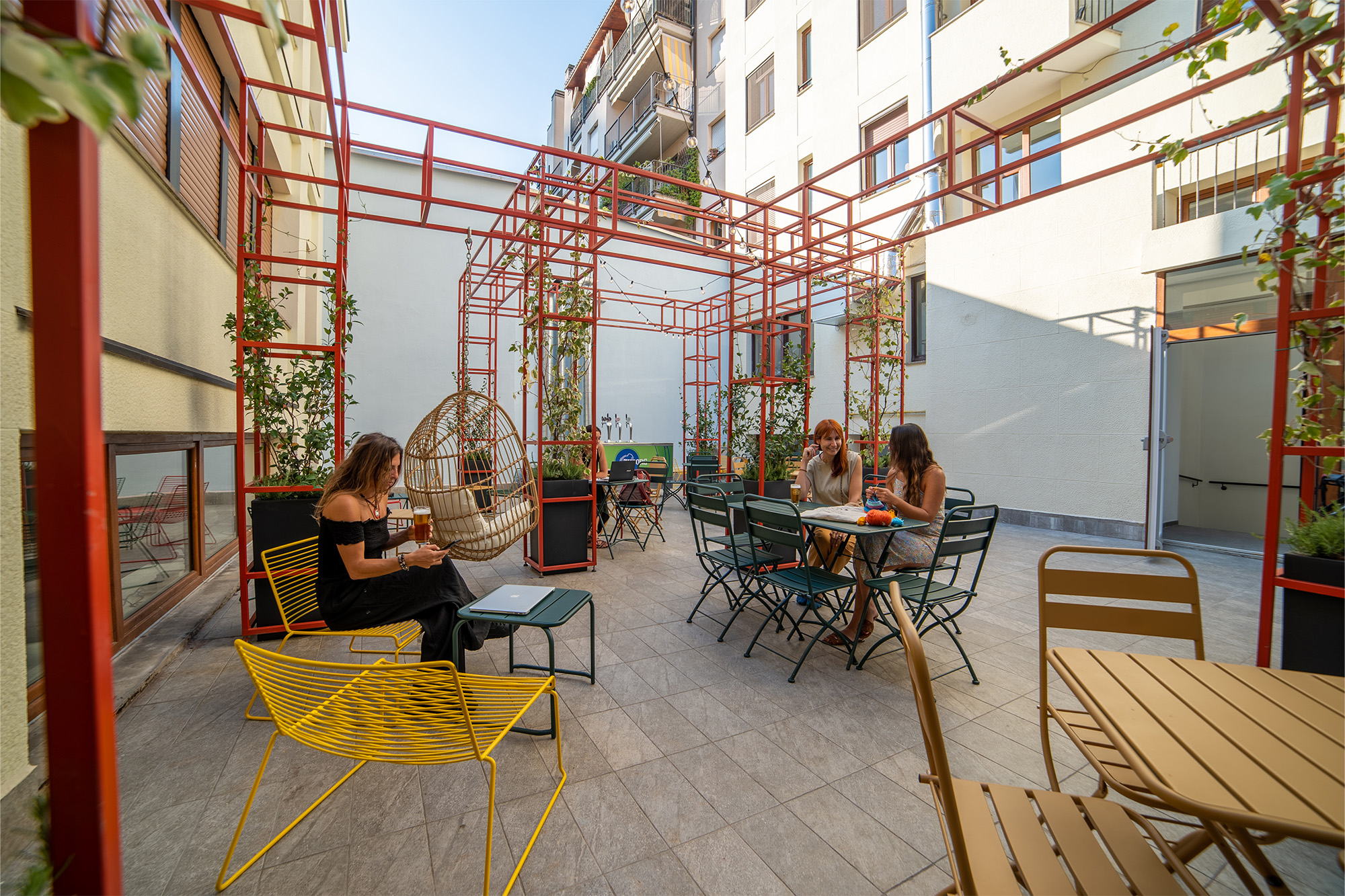 YellowSquare Milan | Zero