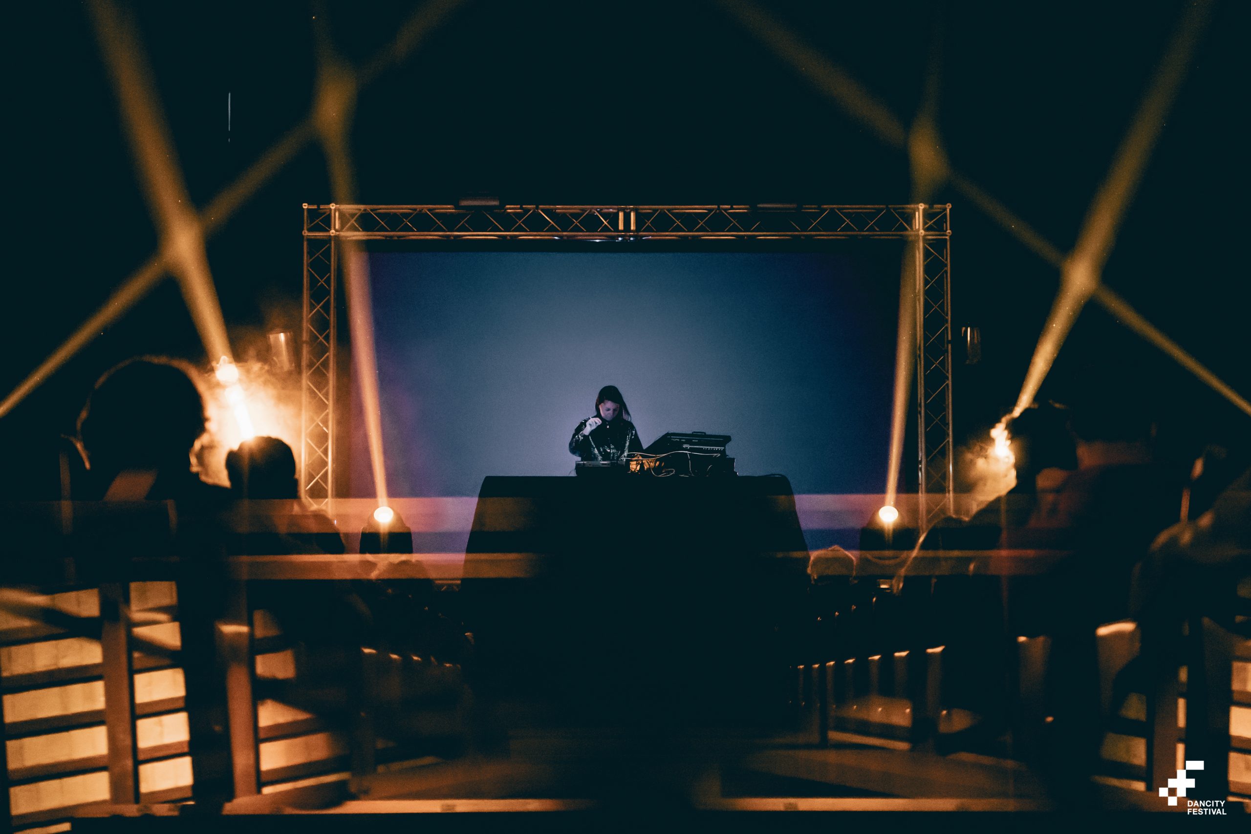 Dancity Winter 2022: timetable e line-up completa | Zero