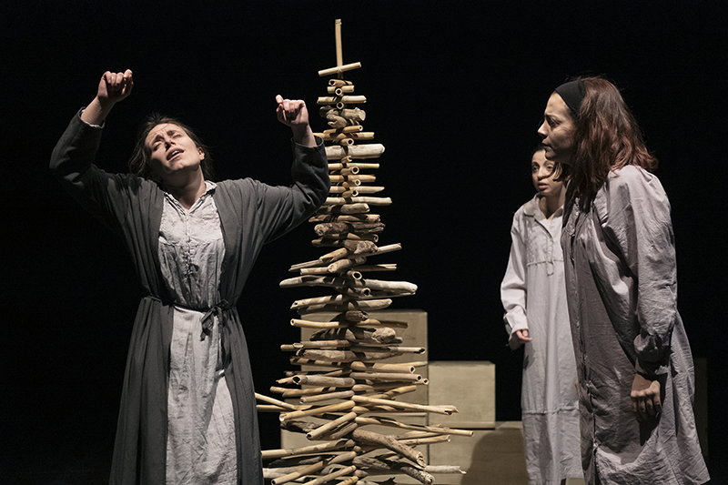 Pezzi – Si vive per imparare a restare morti tanto tempo | Zero