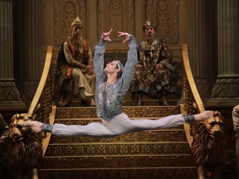 La Bayadère | Zero