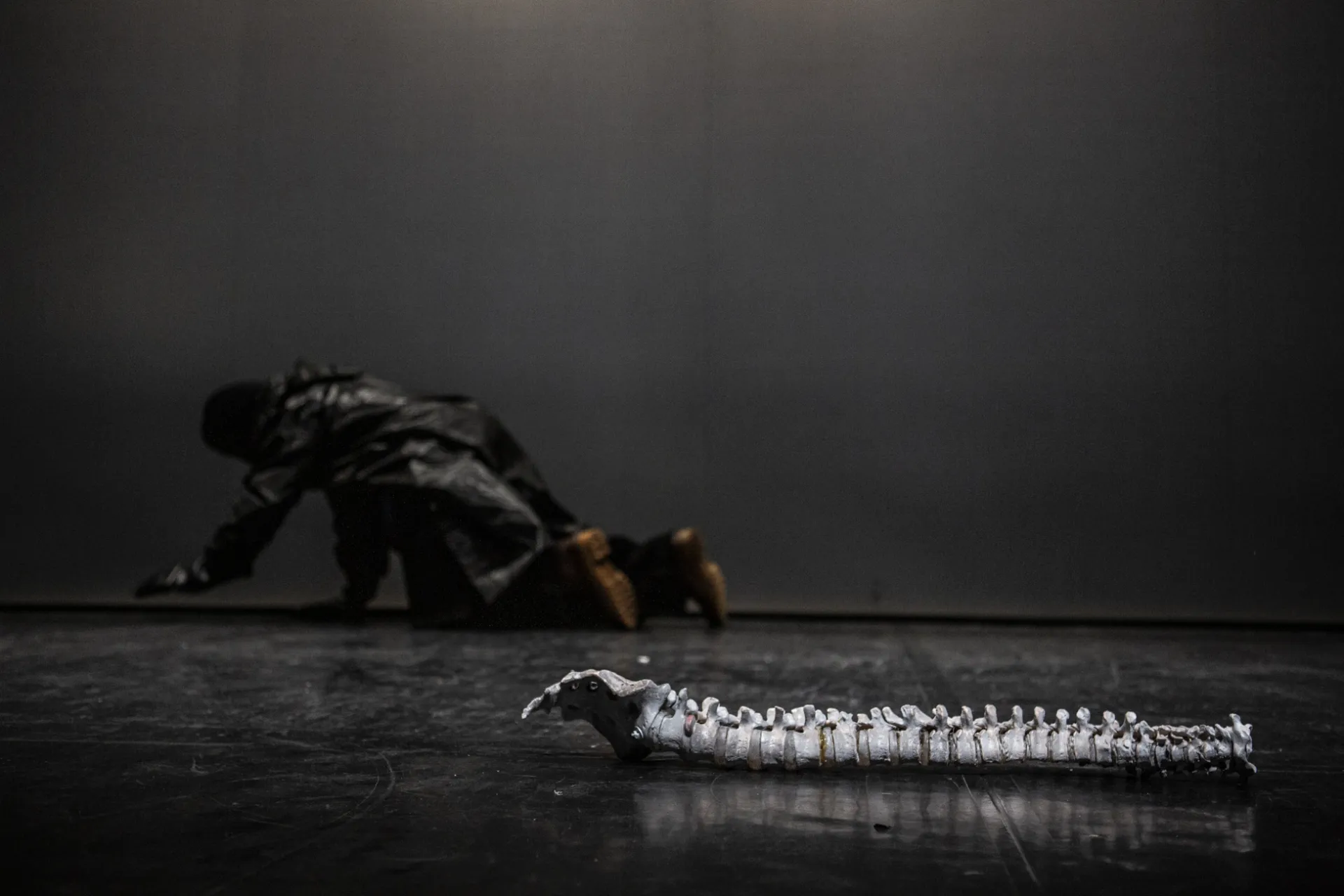 Sofia Jernberg + Romeo Castellucci – „Echolalias“ + „Il Terzo Reich“ | Zero