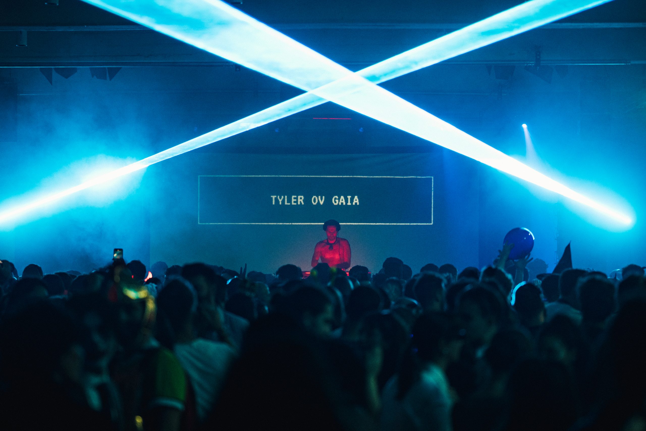 Uragano w/ Tyler ov Gaia + DADA’ + Piove. | Zero