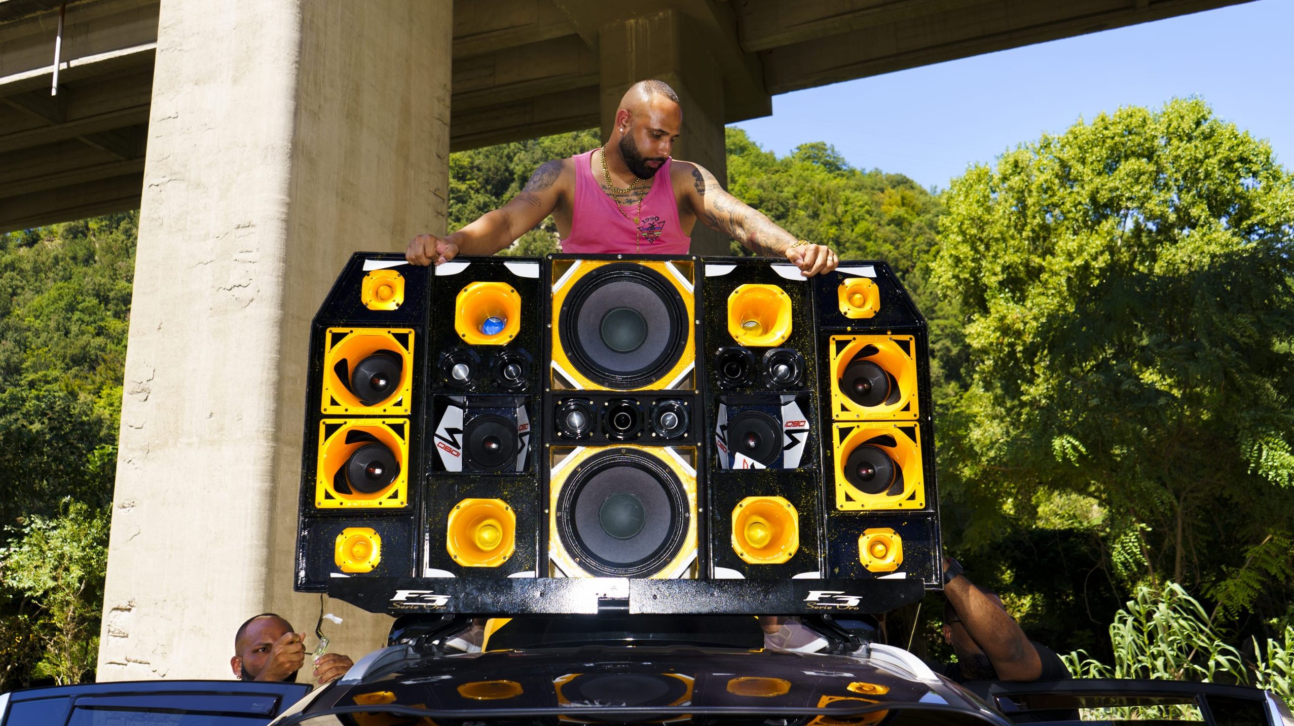 Paesaggio, mobilità e monumentalità sonora: la tecnica dei kitipo ...