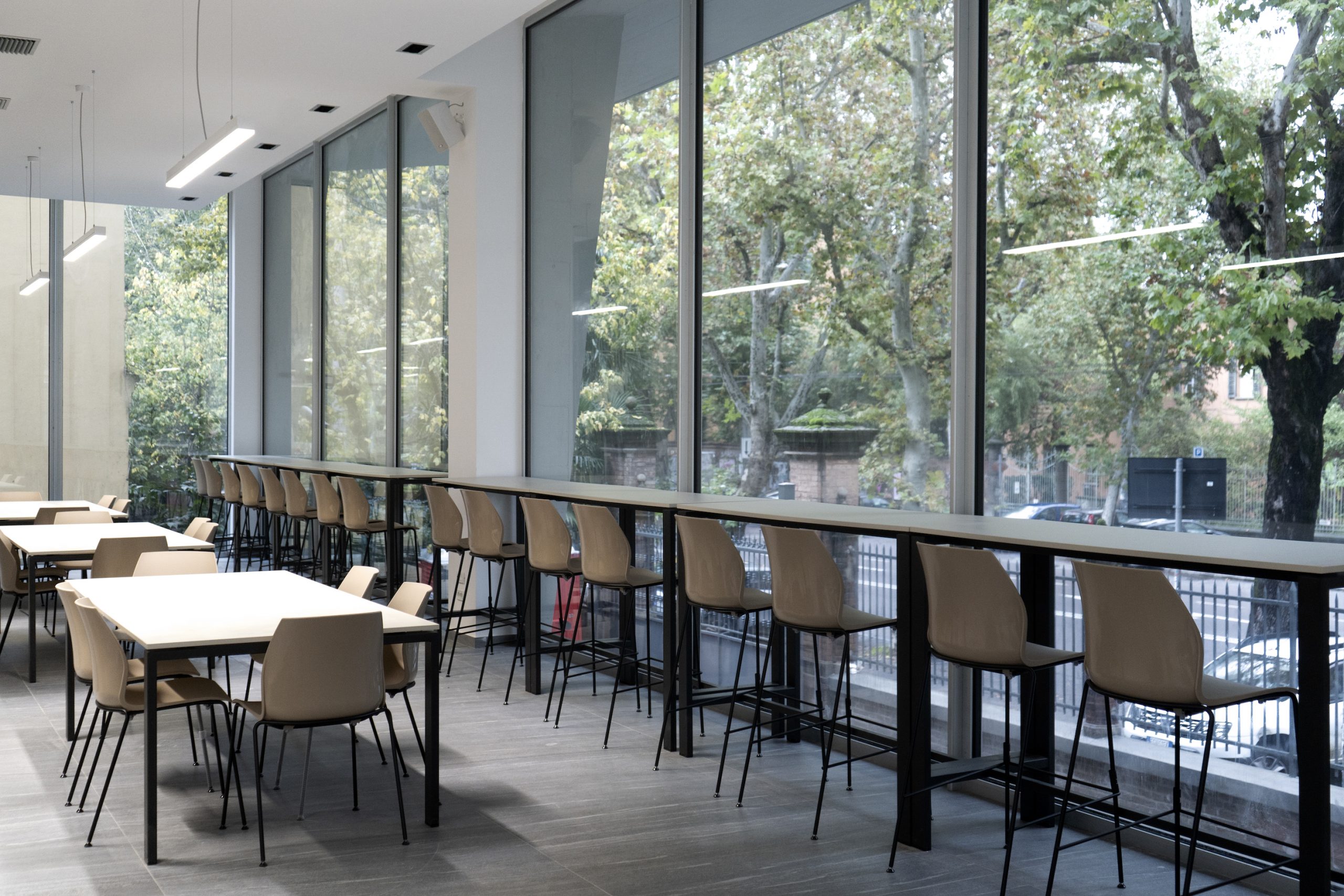 Nell’ex liceo modernista di via Irnerio apre la nuova ala dell ...